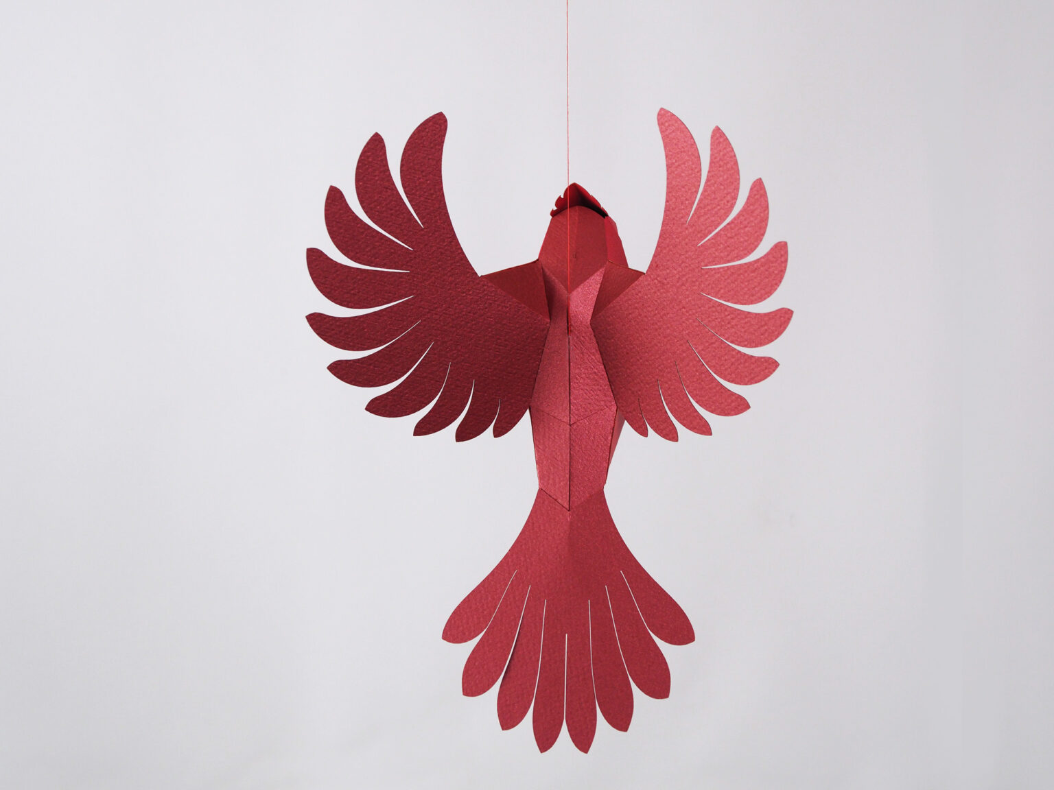 Red cardinal bird figurine. Paper craft template. – SmagaPaperwood